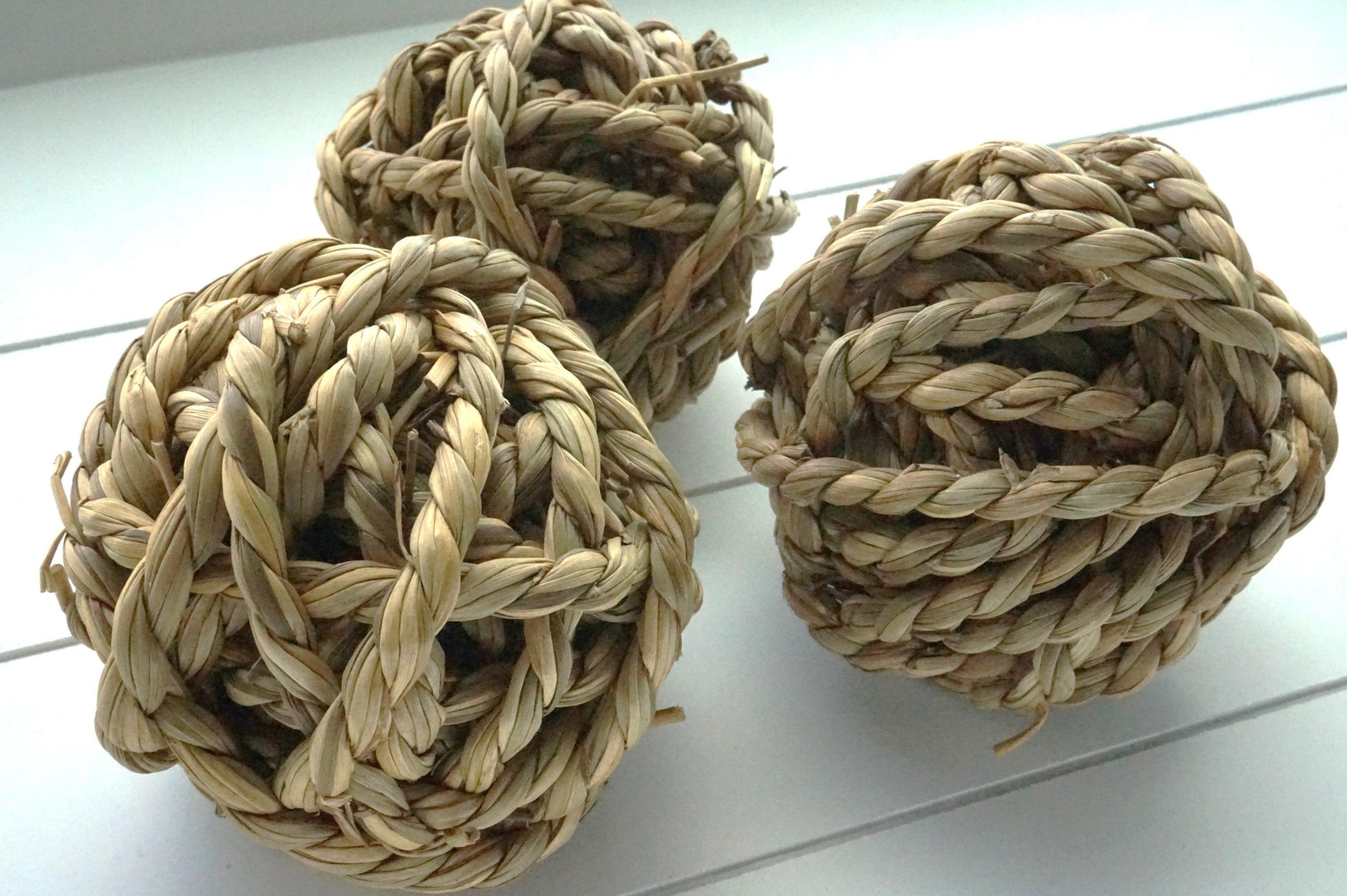 Seagrass Rope Ball – The Binky Bunny Club